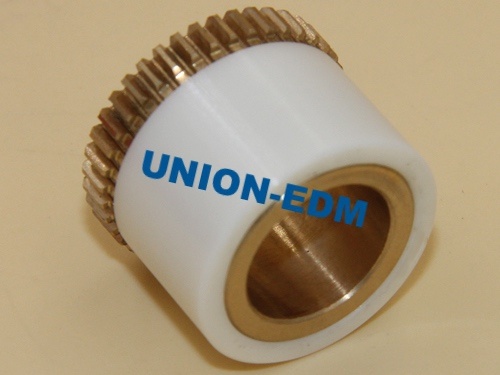 X053C522G52 Capstan roller with gear