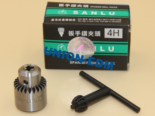 Drill chuck with key E050